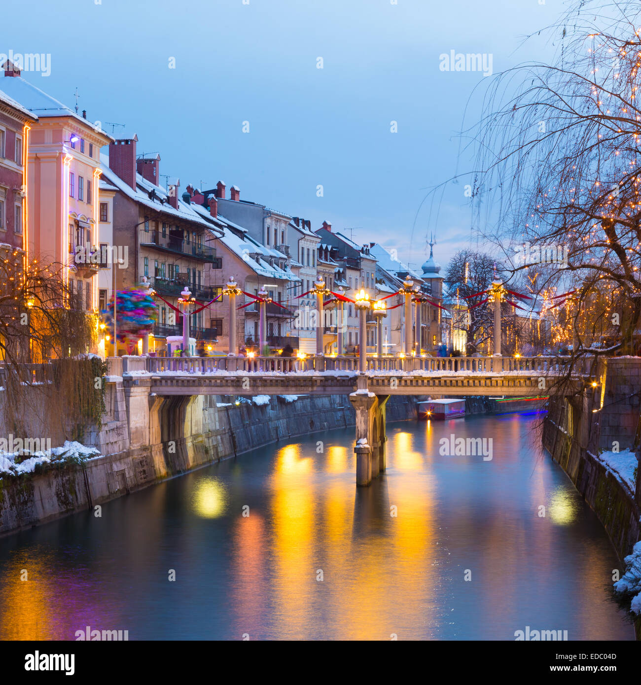Cobblers bridge ljubljana hi-res stock photography and images - Alamy