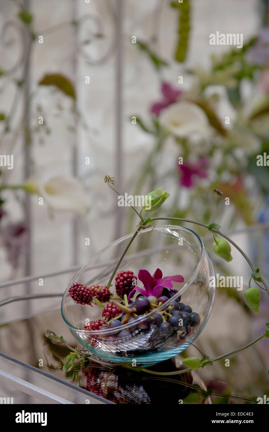 Table setup hotel restaurant hi-res stock photography and images - Alamy