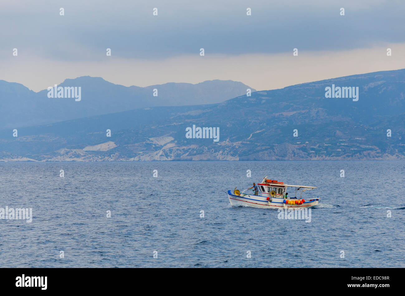 Fishing boat crete hi-res stock photography and images - Alamy