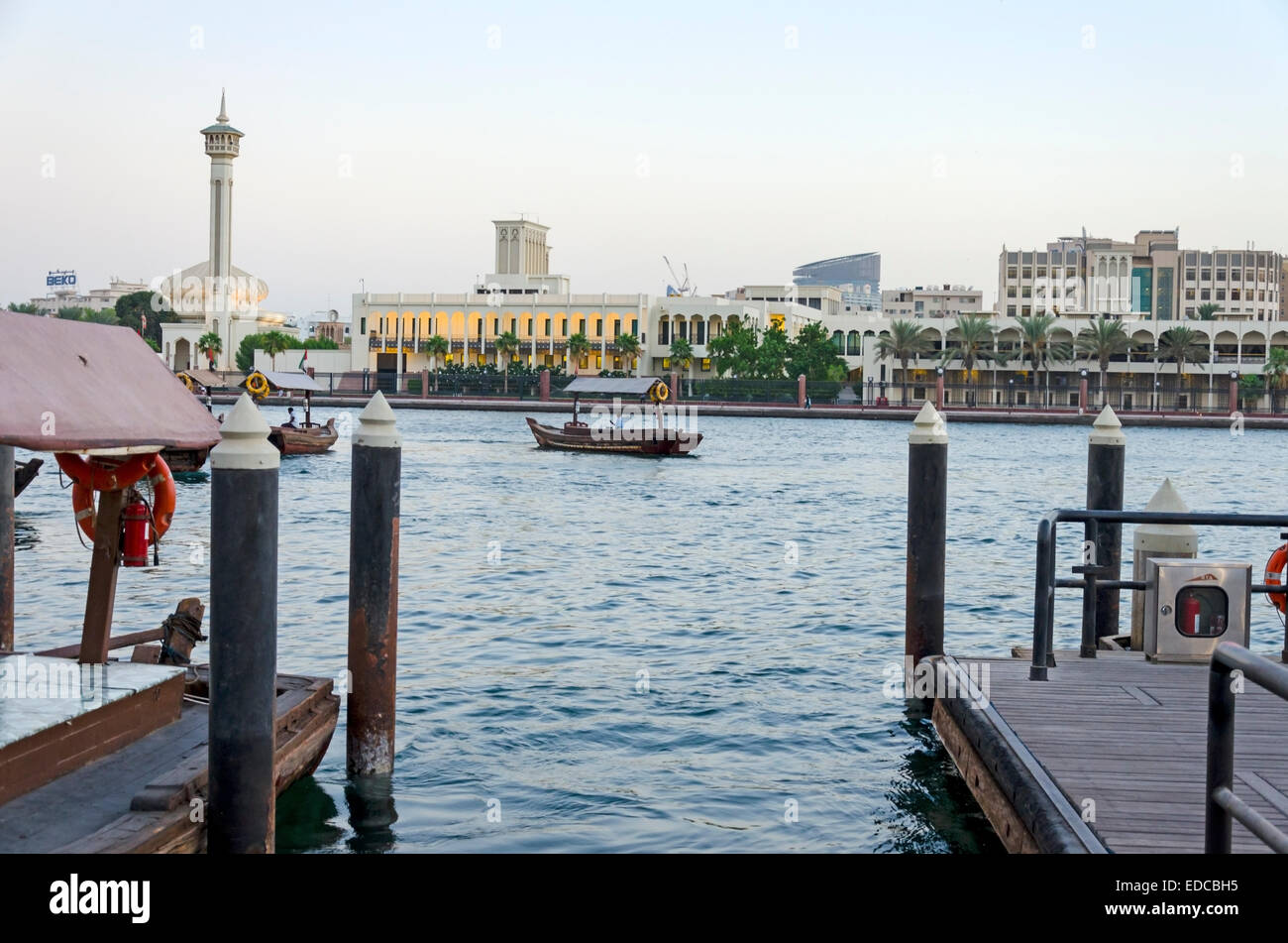 View of an Abra on Dubai Creek from Baniyas Road. Al Ras, Dubai, UAE ...