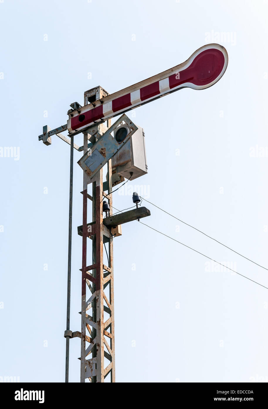Semaphore signal gantry hi-res stock photography and images - Alamy