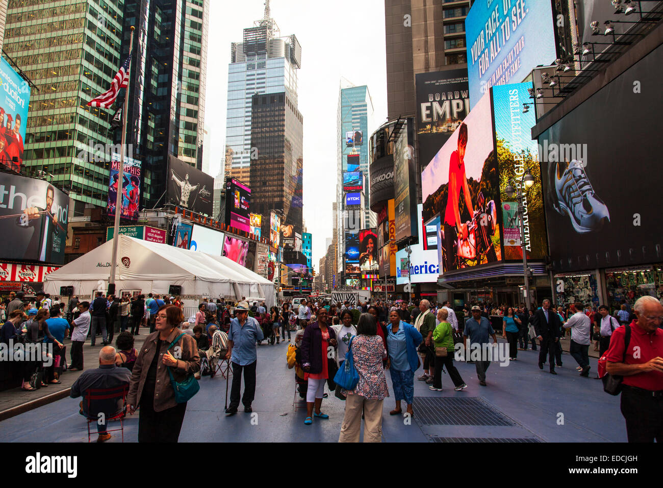 Tourism and cities hi-res stock photography and images - Alamy