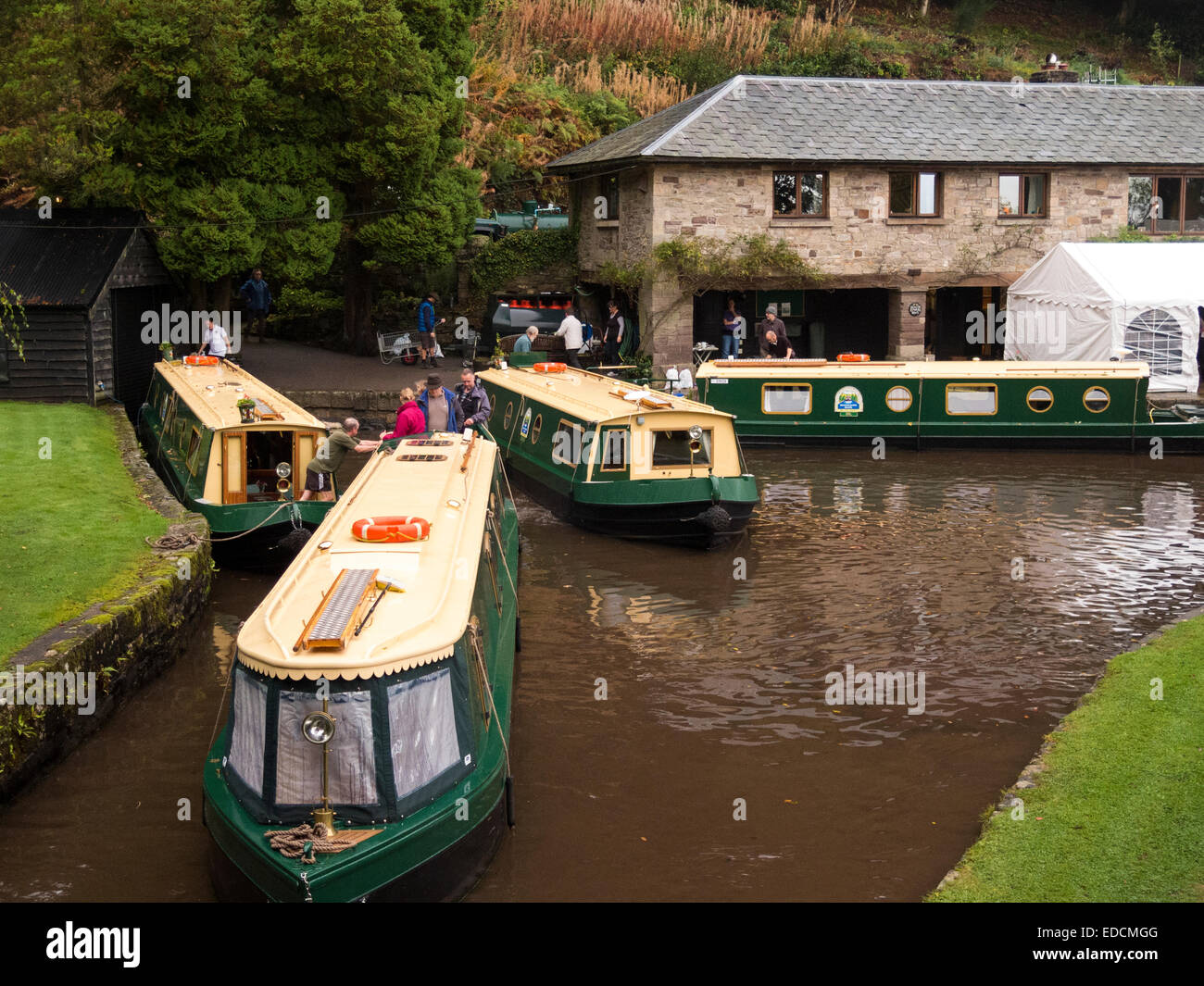 Llanfoist hi-res stock photography and images - Alamy
