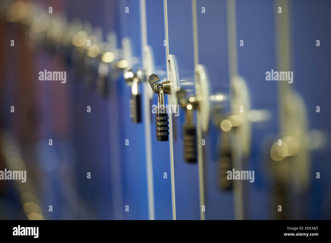Lockers hi-res stock photography and images - Alamy