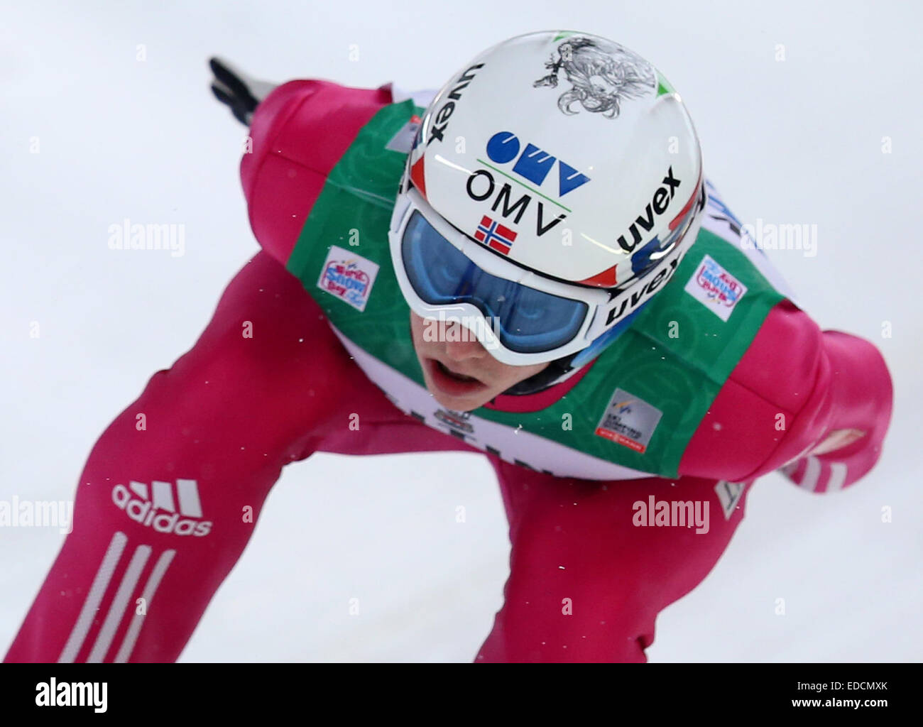 Bischofshofen, Austria. 05th Jan, 2015. Rune Velta of Norway in action ...