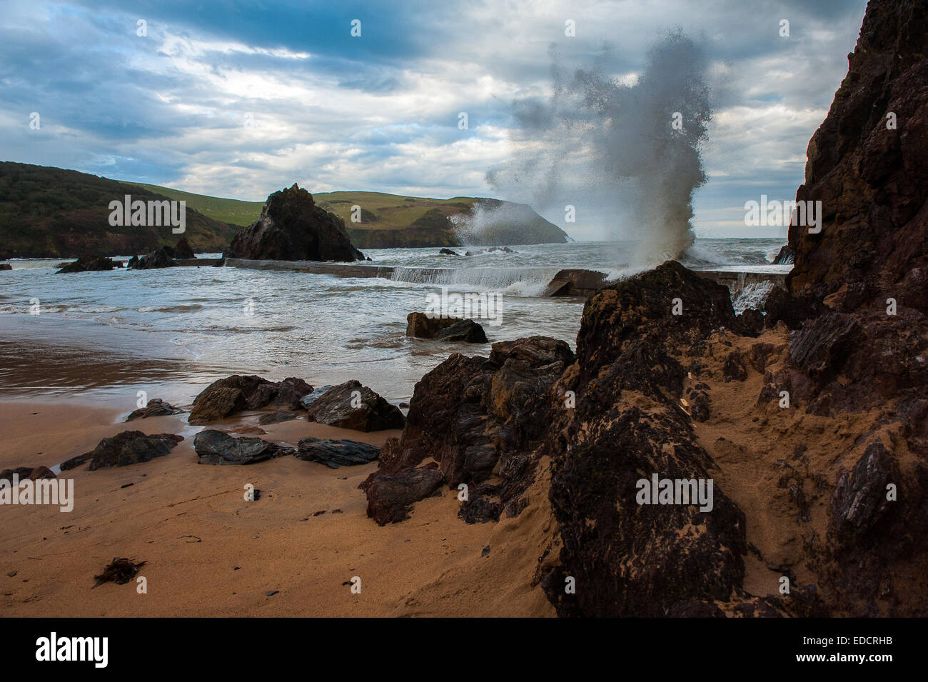 Breaking waves at Hope Cove Devon Stock Photo - Alamy