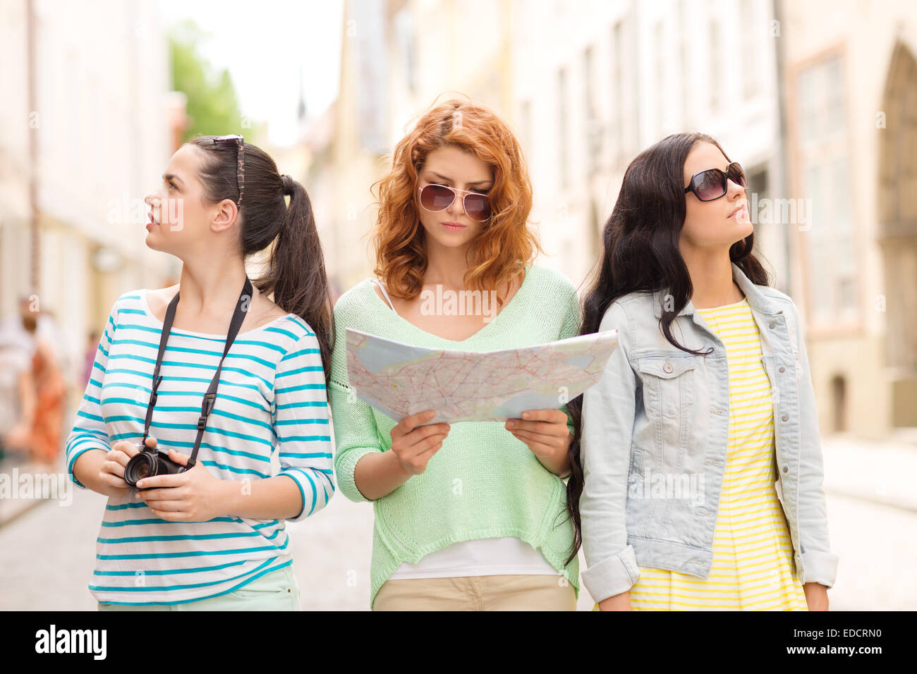 Teenagers map hi-res stock photography and images - Alamy