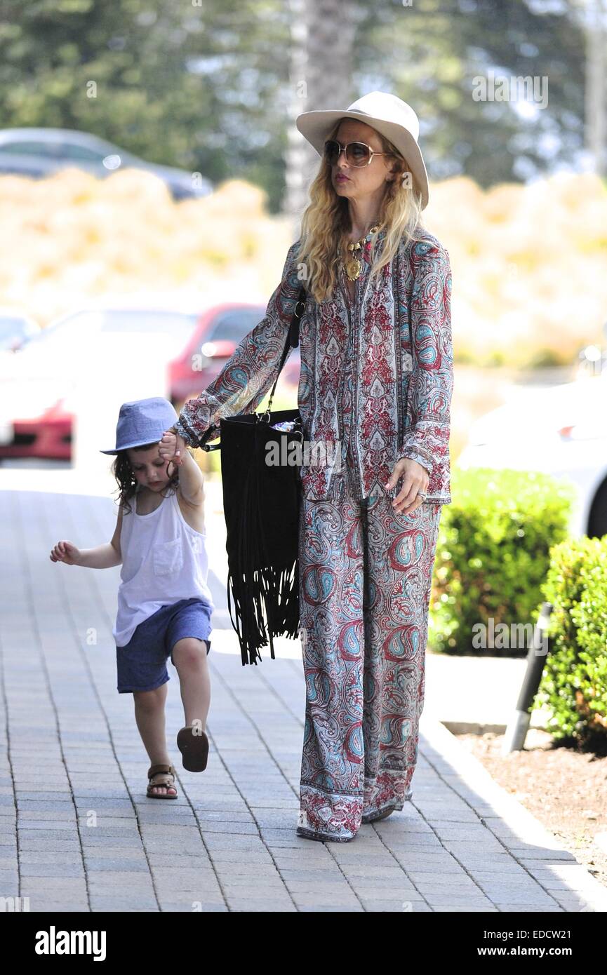 Rachel Zoe and son Skyler out together for lunch in Malibu Featuring ...
