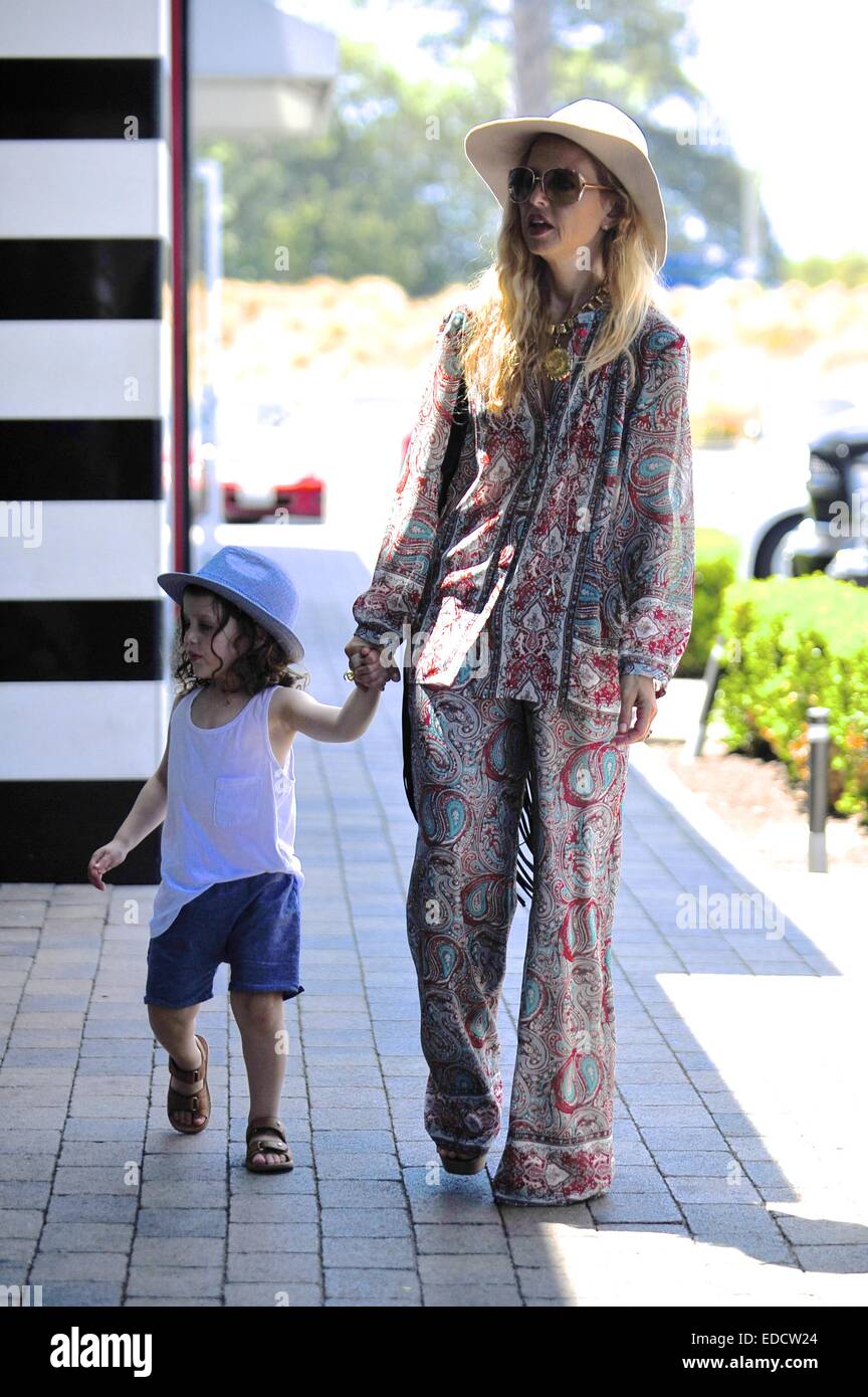 Rachel Zoe and son Skyler out together for lunch in Malibu Featuring ...