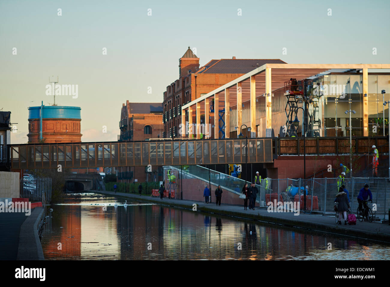 Waitrose supermarket exterior hi-res stock photography and images - Alamy