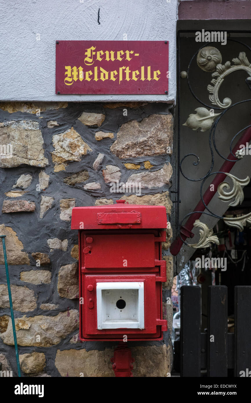 Traditional fire alarm hi-res stock photography and images - Alamy