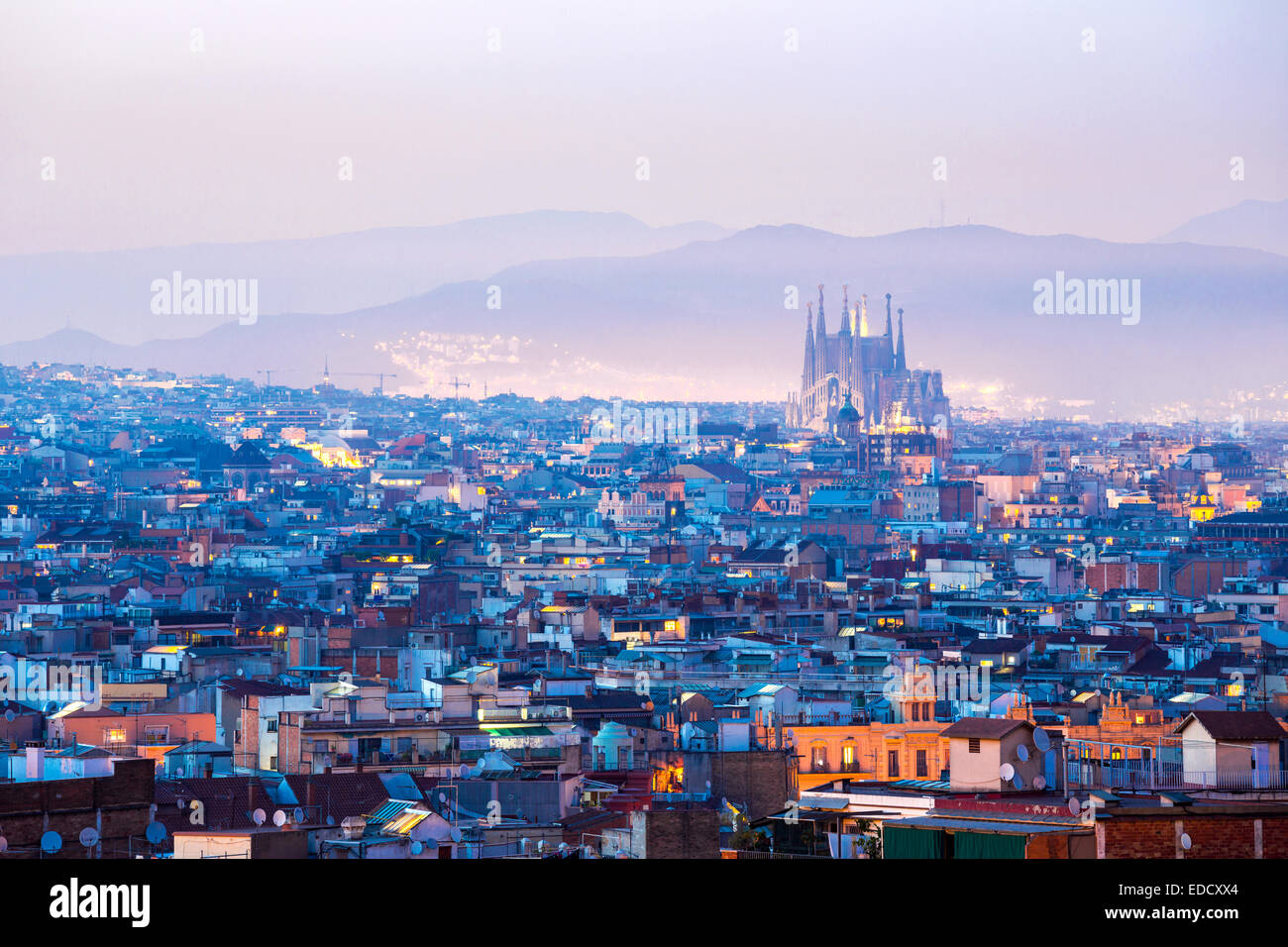 Barcelona cityscape hi-res stock photography and images - Alamy