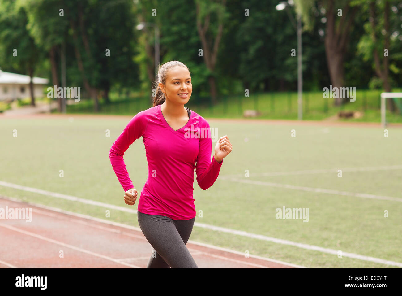 African american girl running track hi-res stock photography and images ...