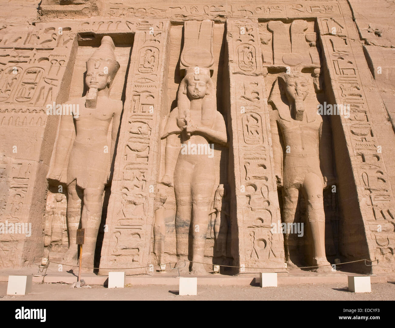 Stone statues in the temple of the Egyptian Pharaoh Stock Photo - Alamy