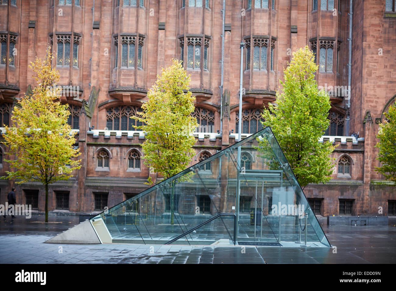 Manchester restaurant rooftop hi-res stock photography and images - Alamy