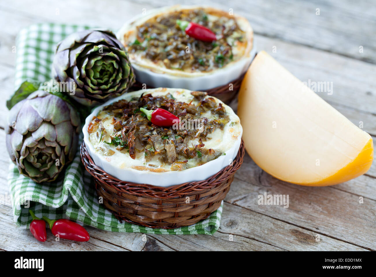 Italian flan hi-res stock photography and images - Alamy