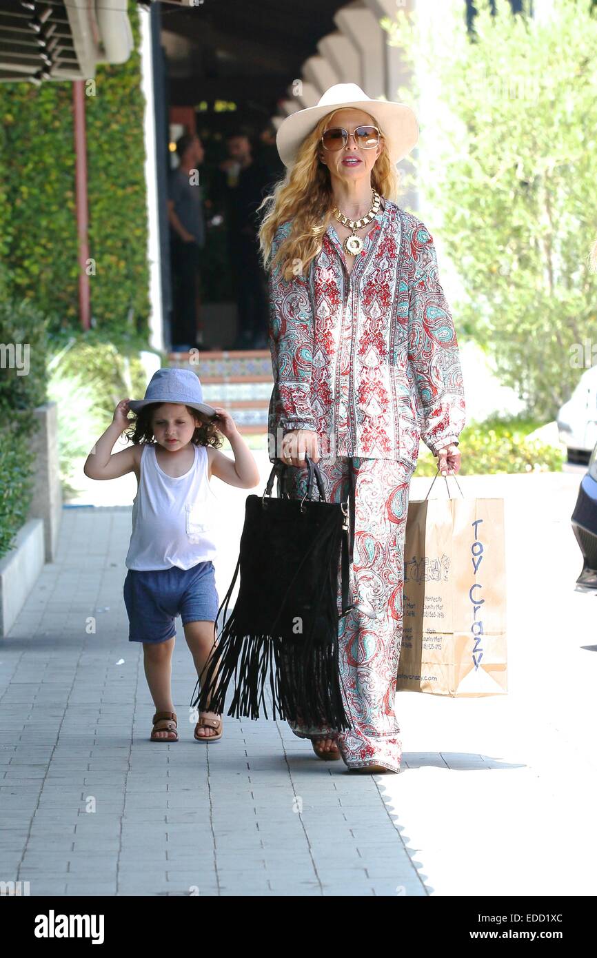 Rachel Zoe and son Skyler out together shopping for toys at Toy Crazy ...