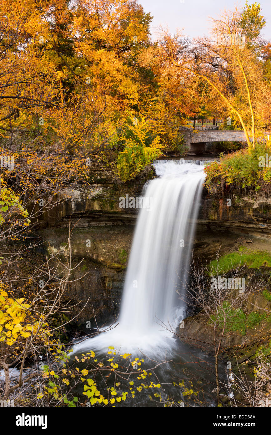 Minnehaha falls hi-res stock photography and images - Alamy