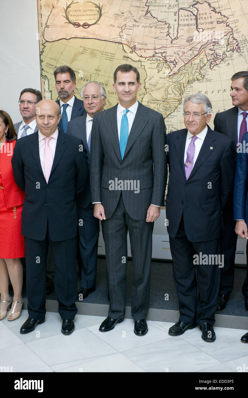 King Felipe VI of Spain attends an exhibition at National Library ...