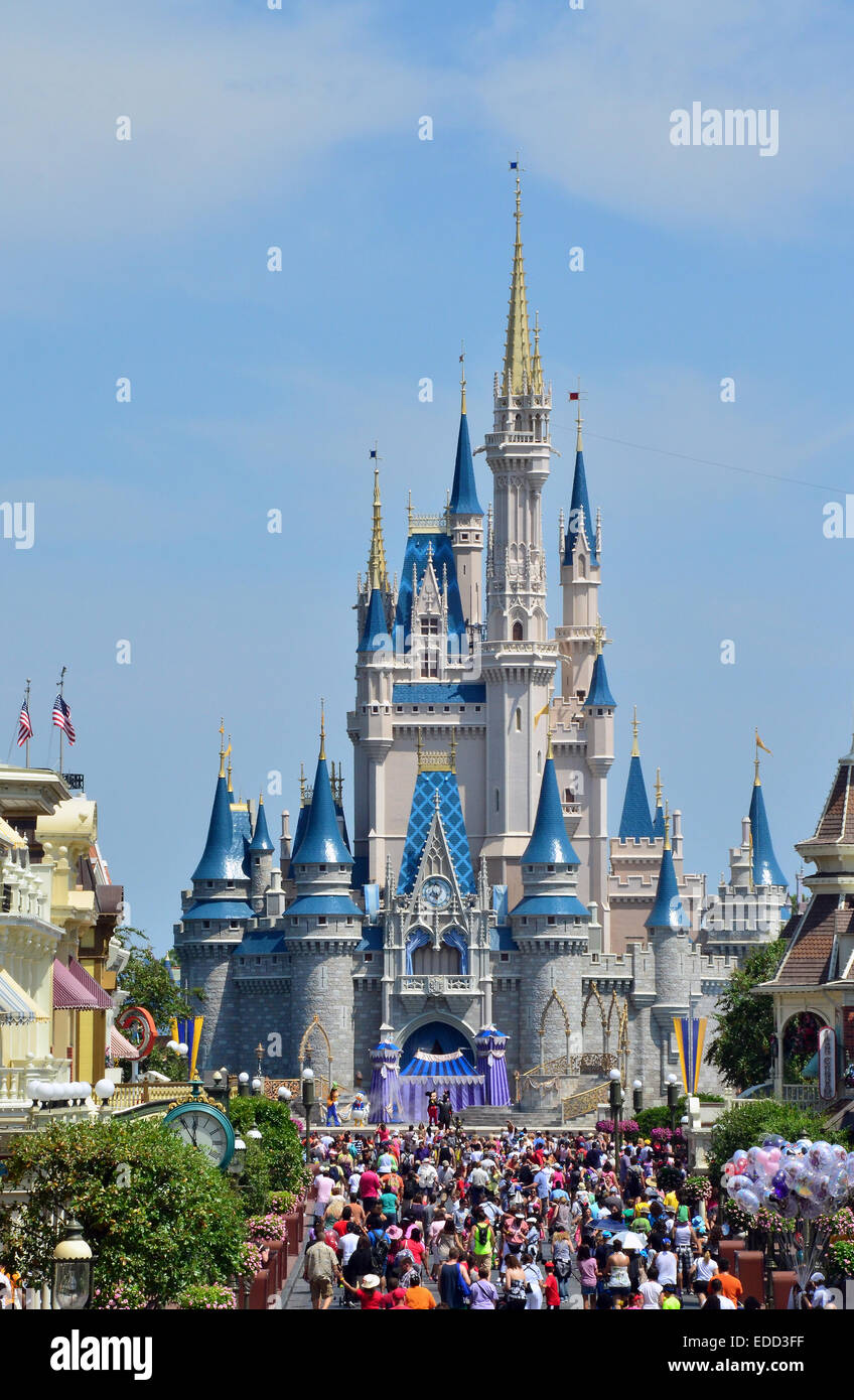 Disney castle america hi-res stock photography and images - Alamy