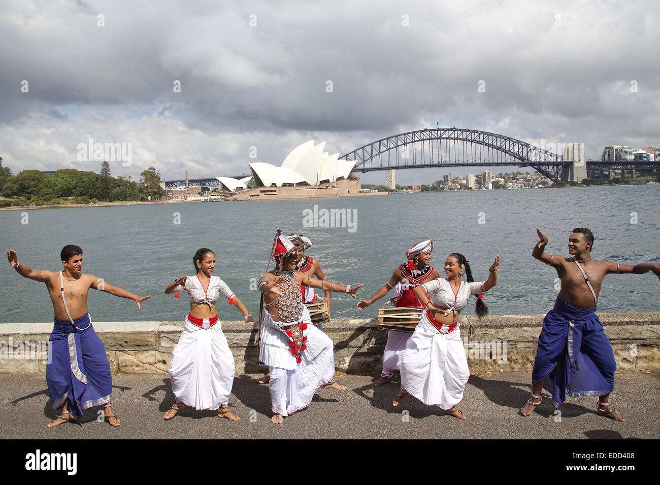 Chitrasena Dance Company near Mrs Macquaries Chair with the Sydney ...