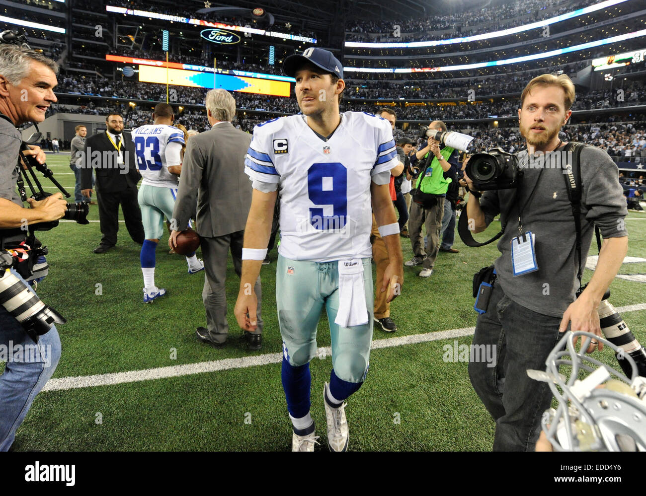 January 04, 2015: Dallas Cowboys quarterback Tony Romo #9 threw for 293 ...