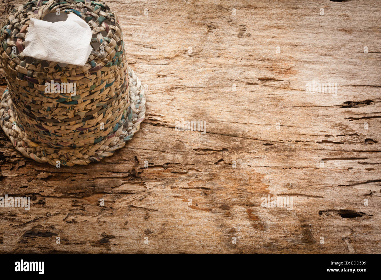 Woven tissue hi-res stock photography and images - Alamy