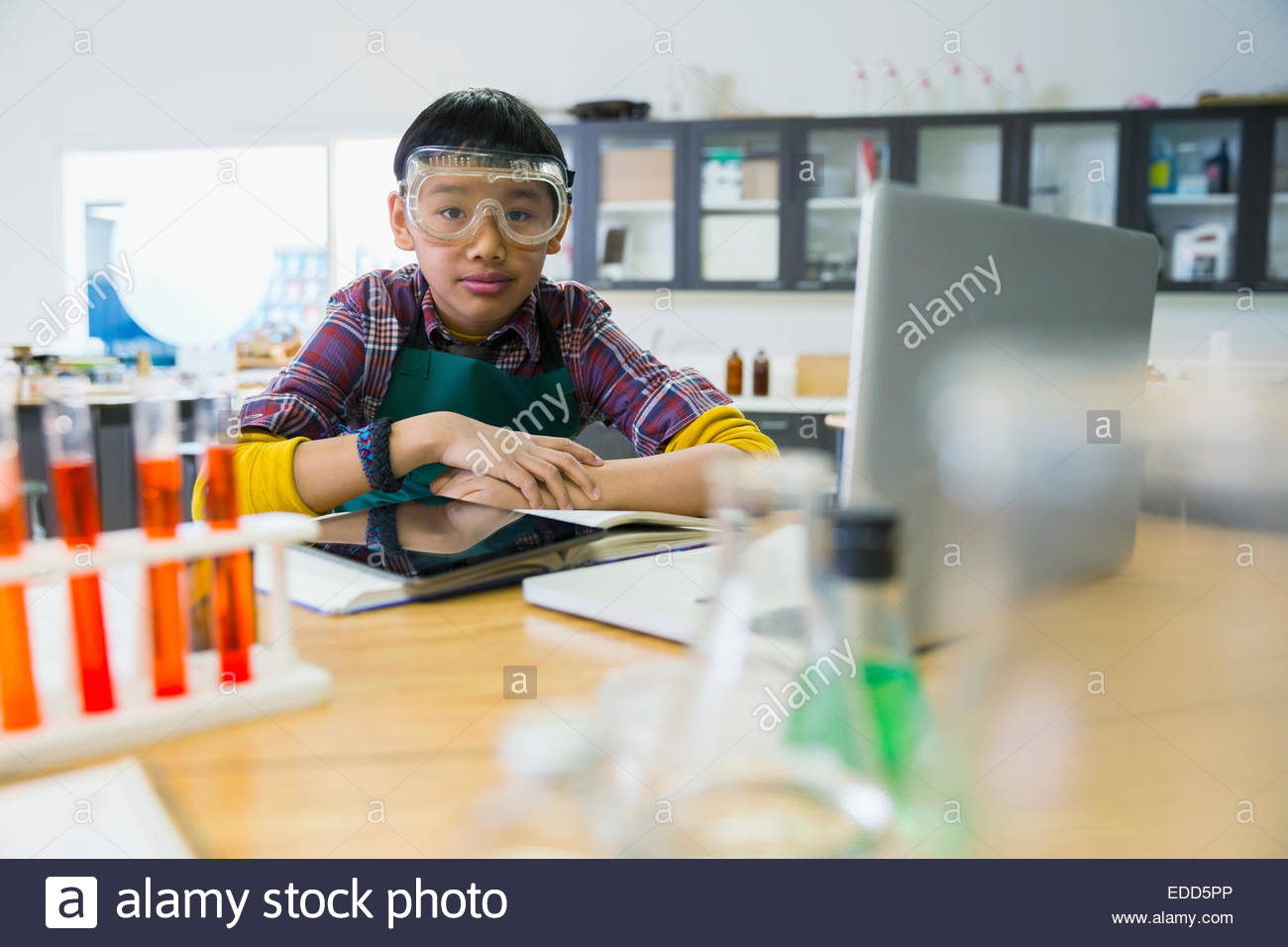 Portrait of elementary student in laboratory Stock Photo - Alamy