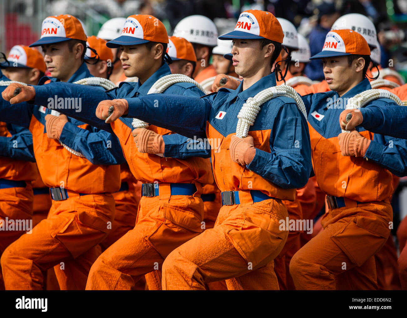 Tokyo, Japan. 6th Jan, 2015. Members of the Tokyo Fire Department Hyper ...