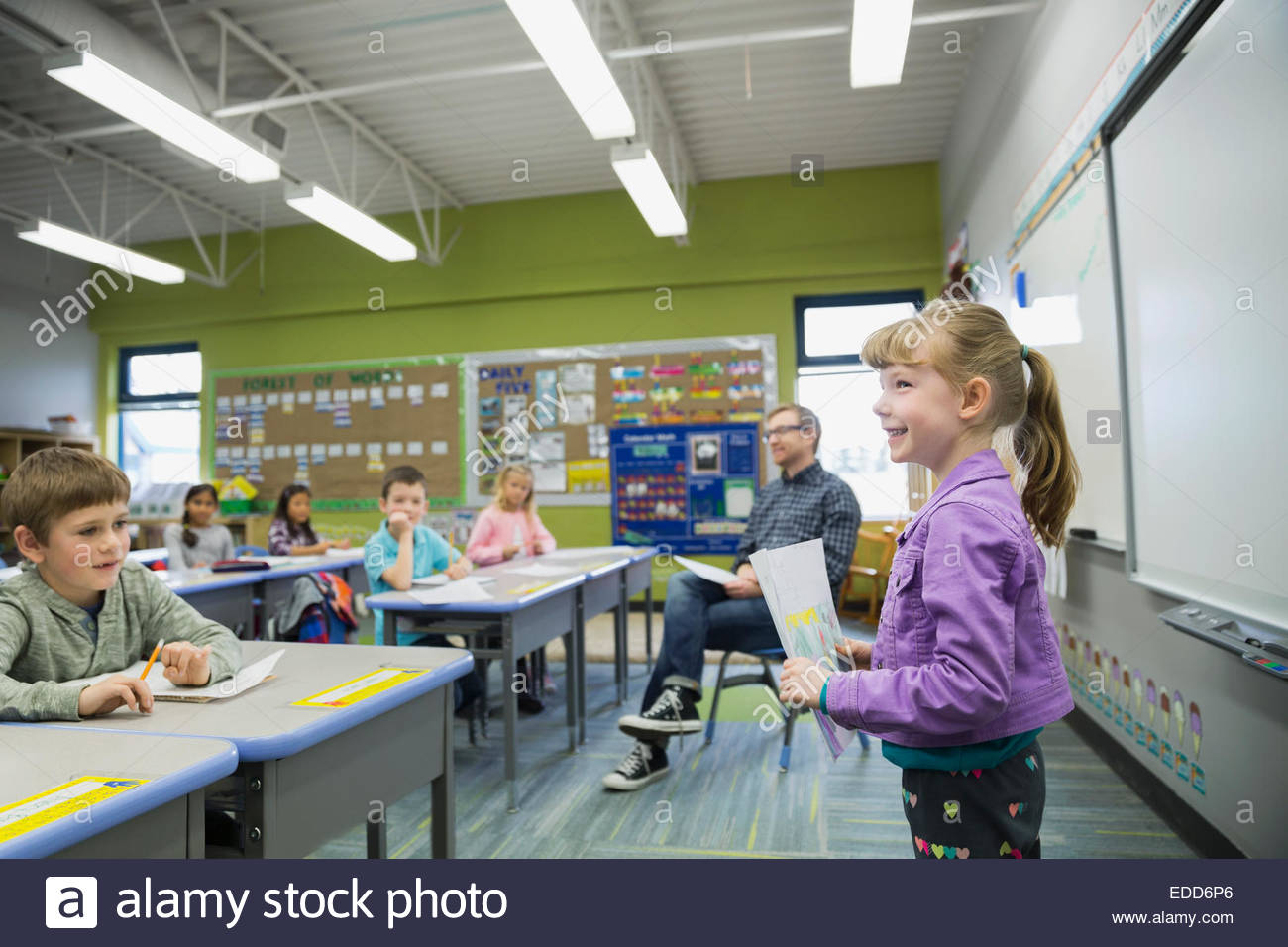 Front of classroom hi-res stock photography and images - Alamy