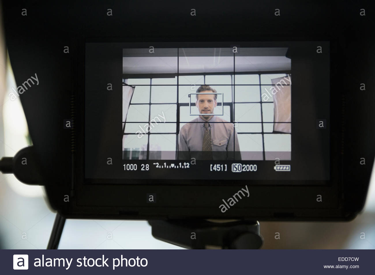 Filming camera office hi-res stock photography and images - Alamy