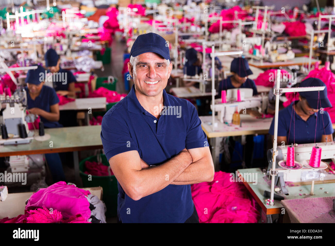 Machinist and factory and overhead hi-res stock photography and images ...