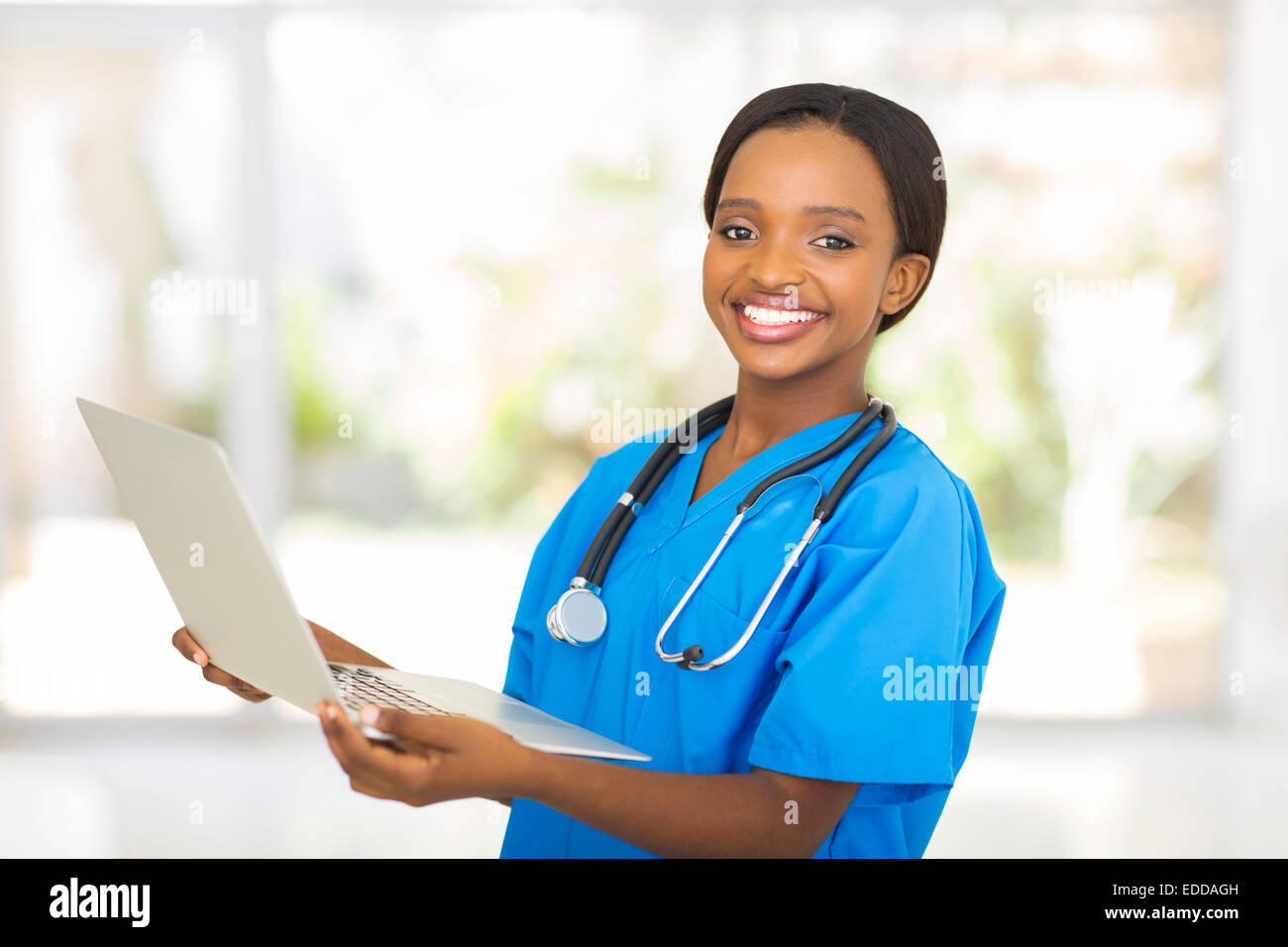 Happy medical doctor laptop computer hi-res stock photography and ...