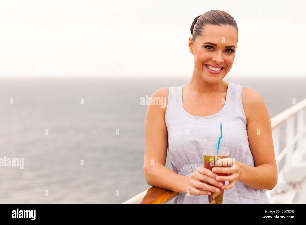 Cocktail girl hi-res stock photography and images - Alamy