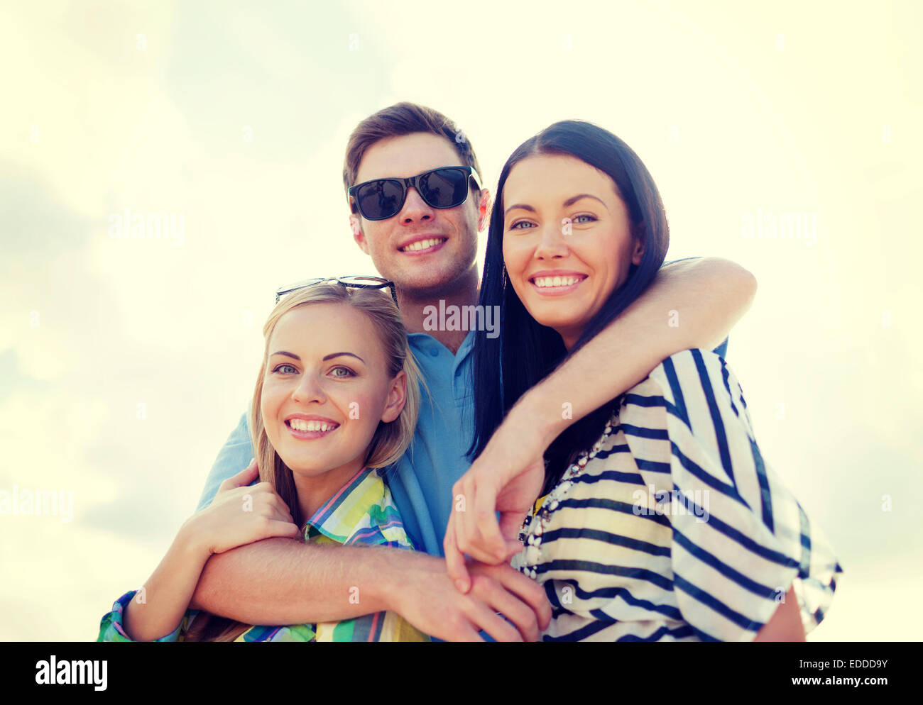 Group of teenagers having fun outdoors hi-res stock photography and ...
