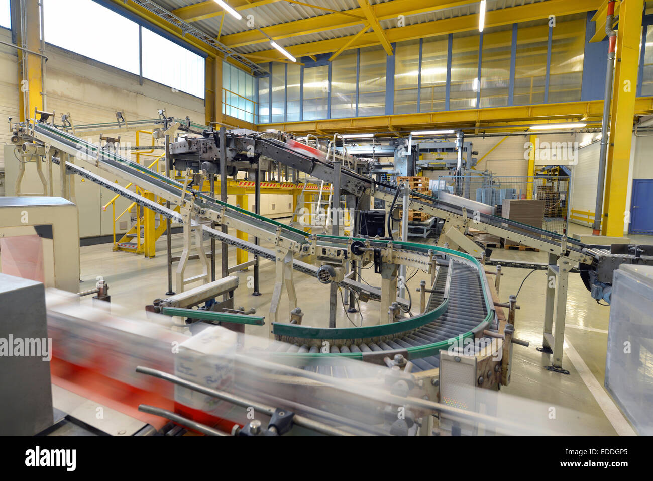 Production line with refined sugar in a factory Stock Photo - Alamy