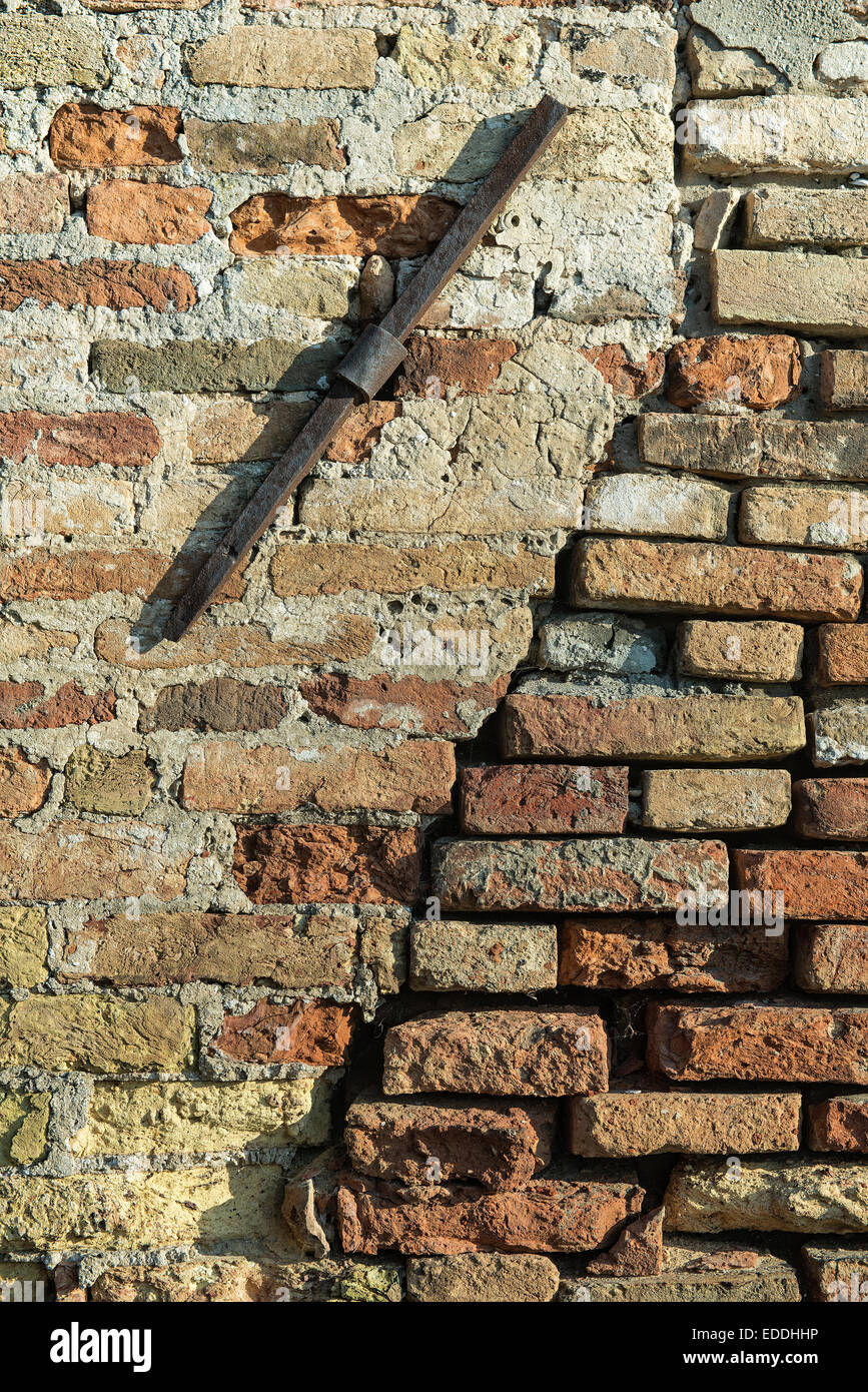 Exterior wall structure hi-res stock photography and images - Alamy