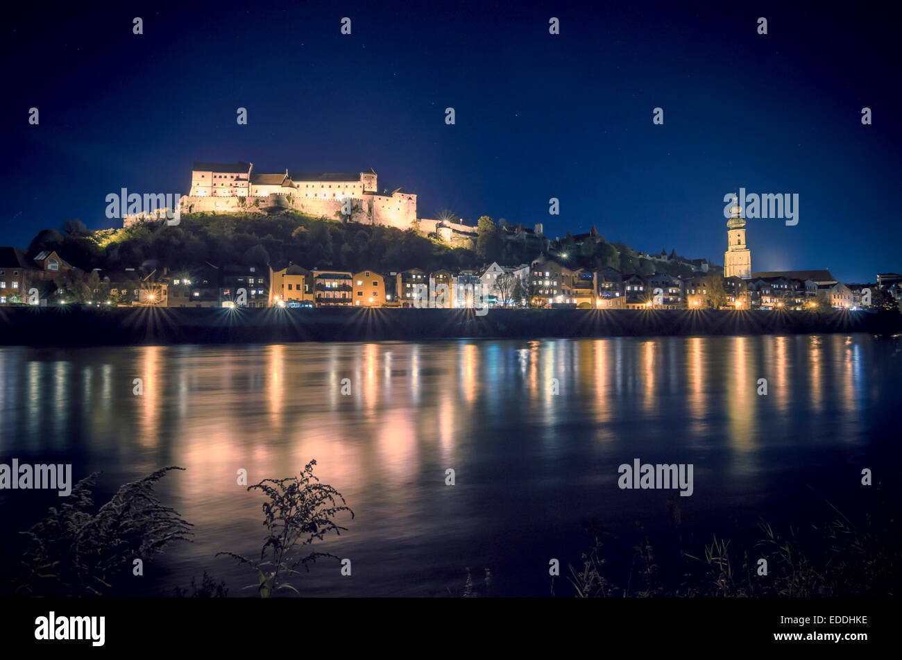 Burghausen castle bavaria night hi-res stock photography and images - Alamy