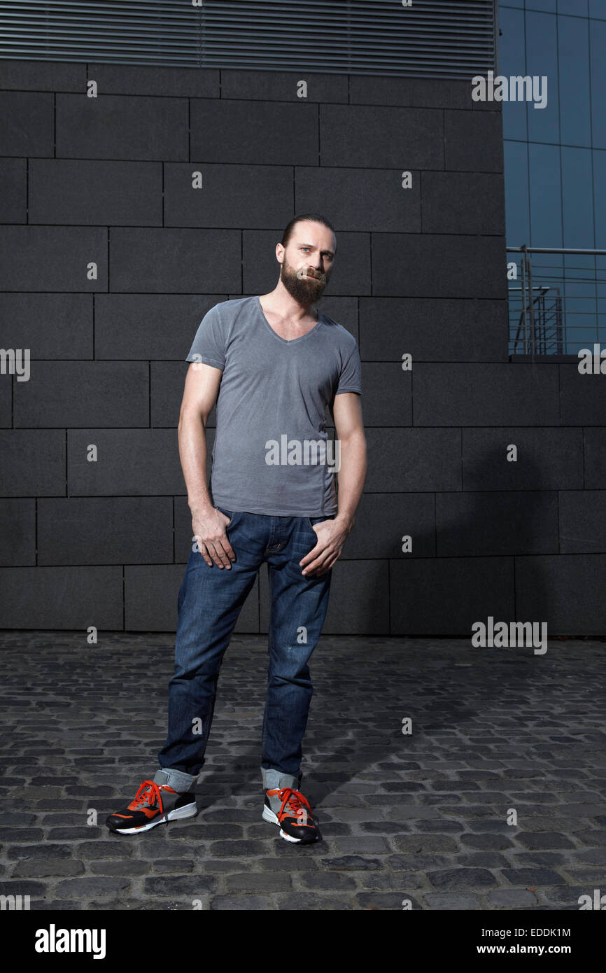 Portrait of critical man hi-res stock photography and images - Alamy