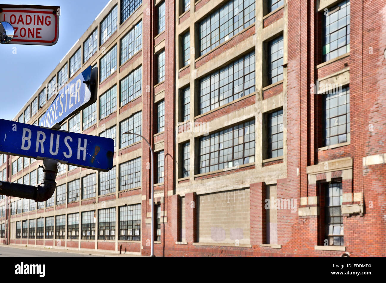 Ford model t assembly line hi-res stock photography and images - Alamy