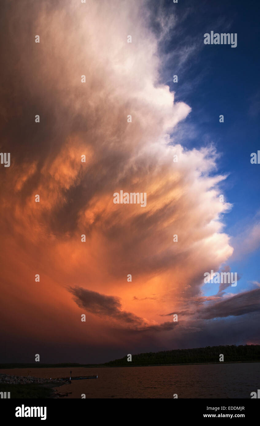 High Cloud Formation High Resolution Stock Photography and Images - Alamy