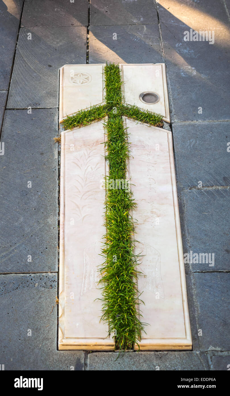 Cross in Bodbe Nunnery Monastry, Sighnaghi, Georgia Stock Photo - Alamy
