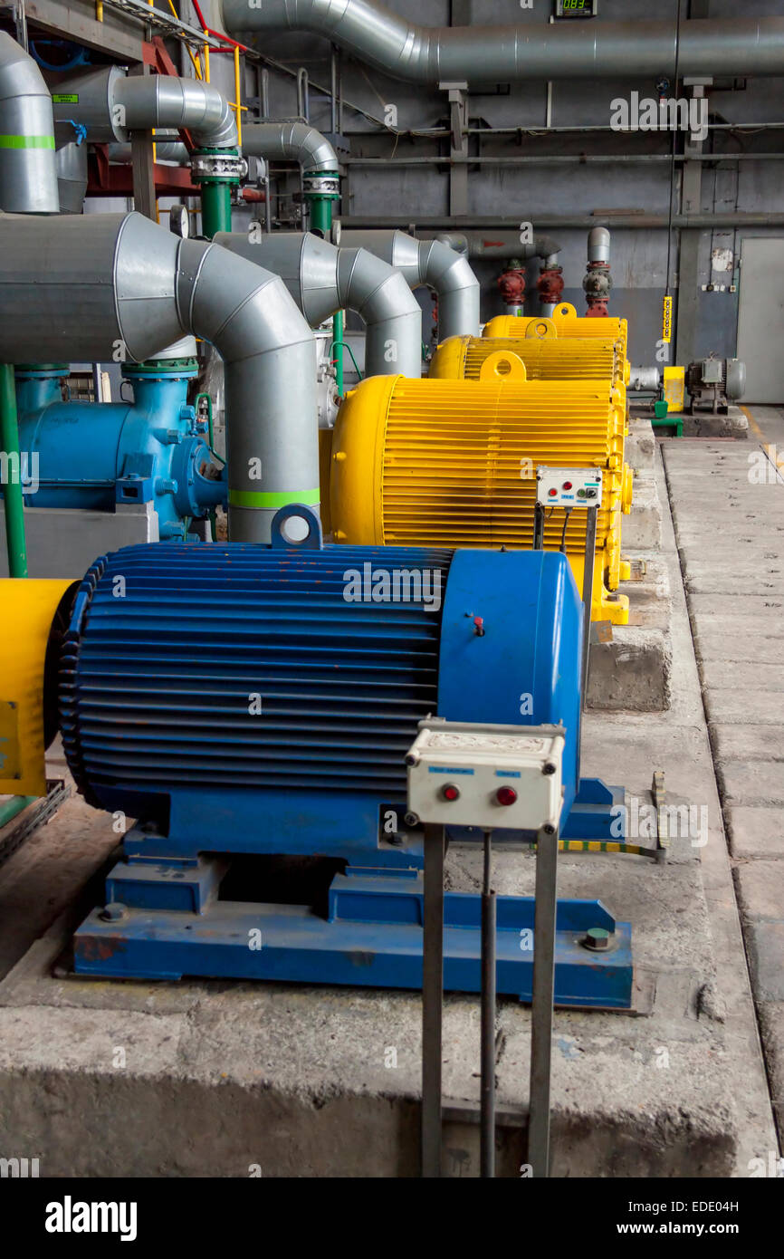 Engine room - power station Stock Photo - Alamy