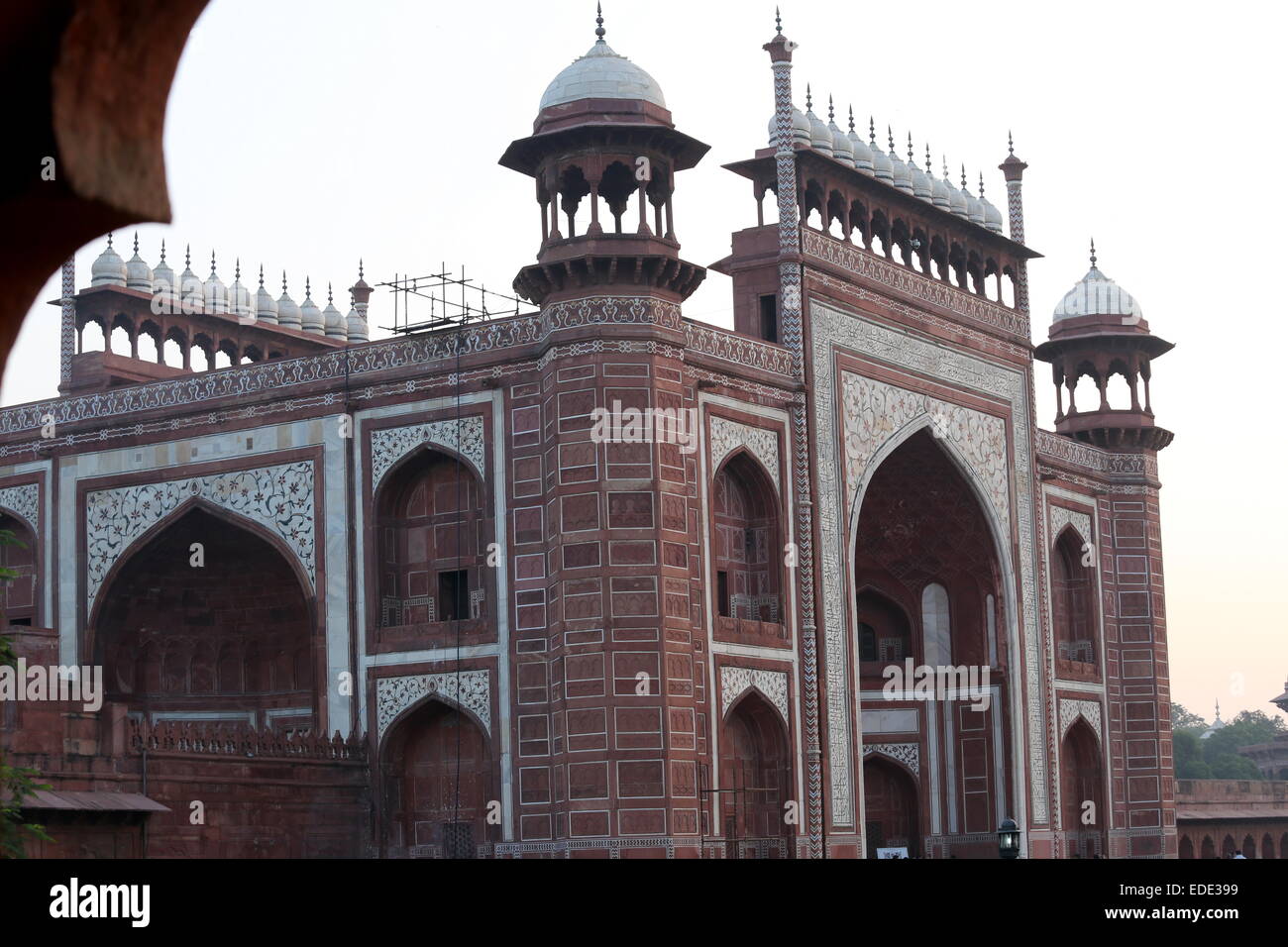 Entrance of taj mahal hi-res stock photography and images - Alamy