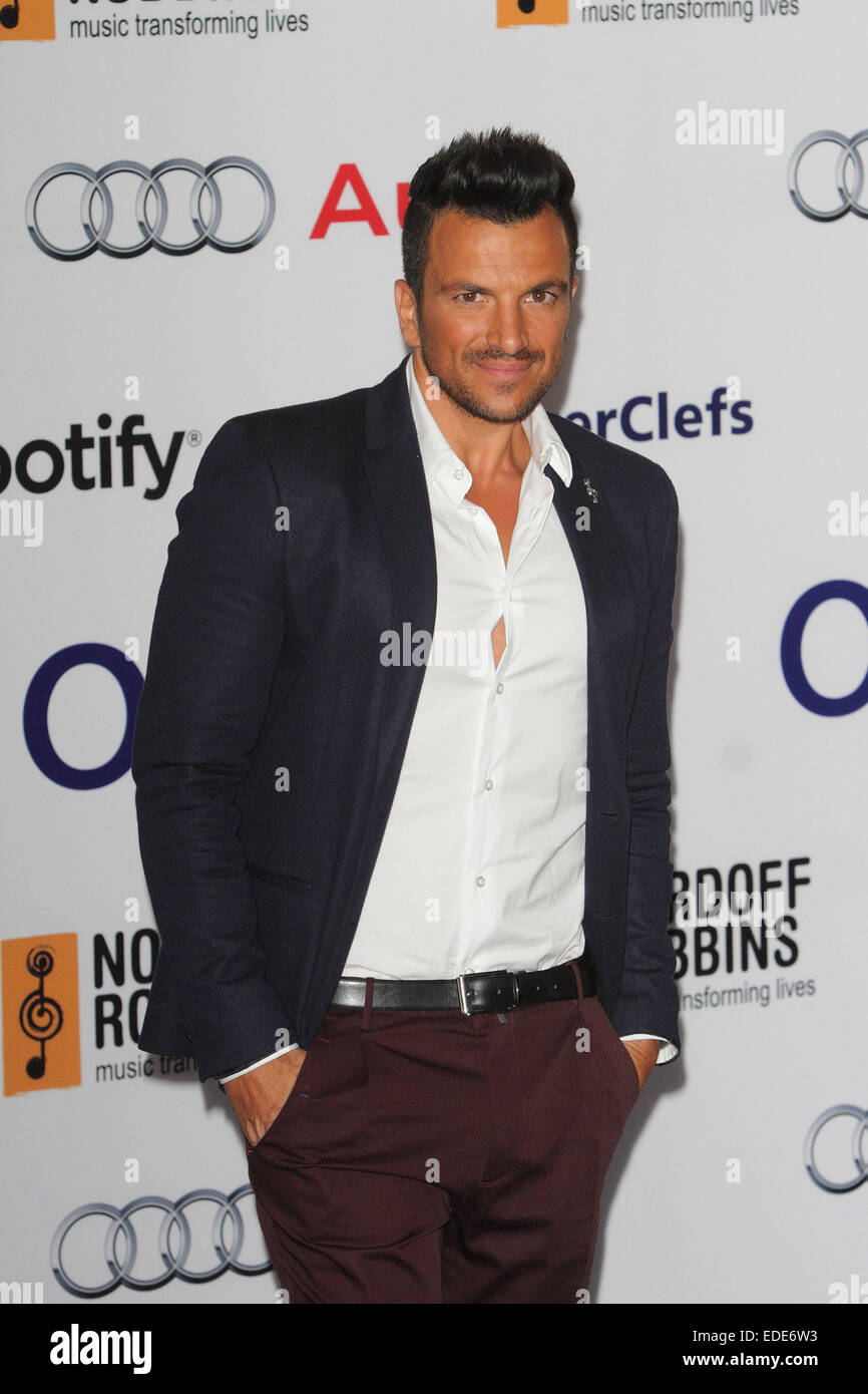 Nordondoff Robbins Silver Clef Awards at the Hilton Park Lane, Lon ...