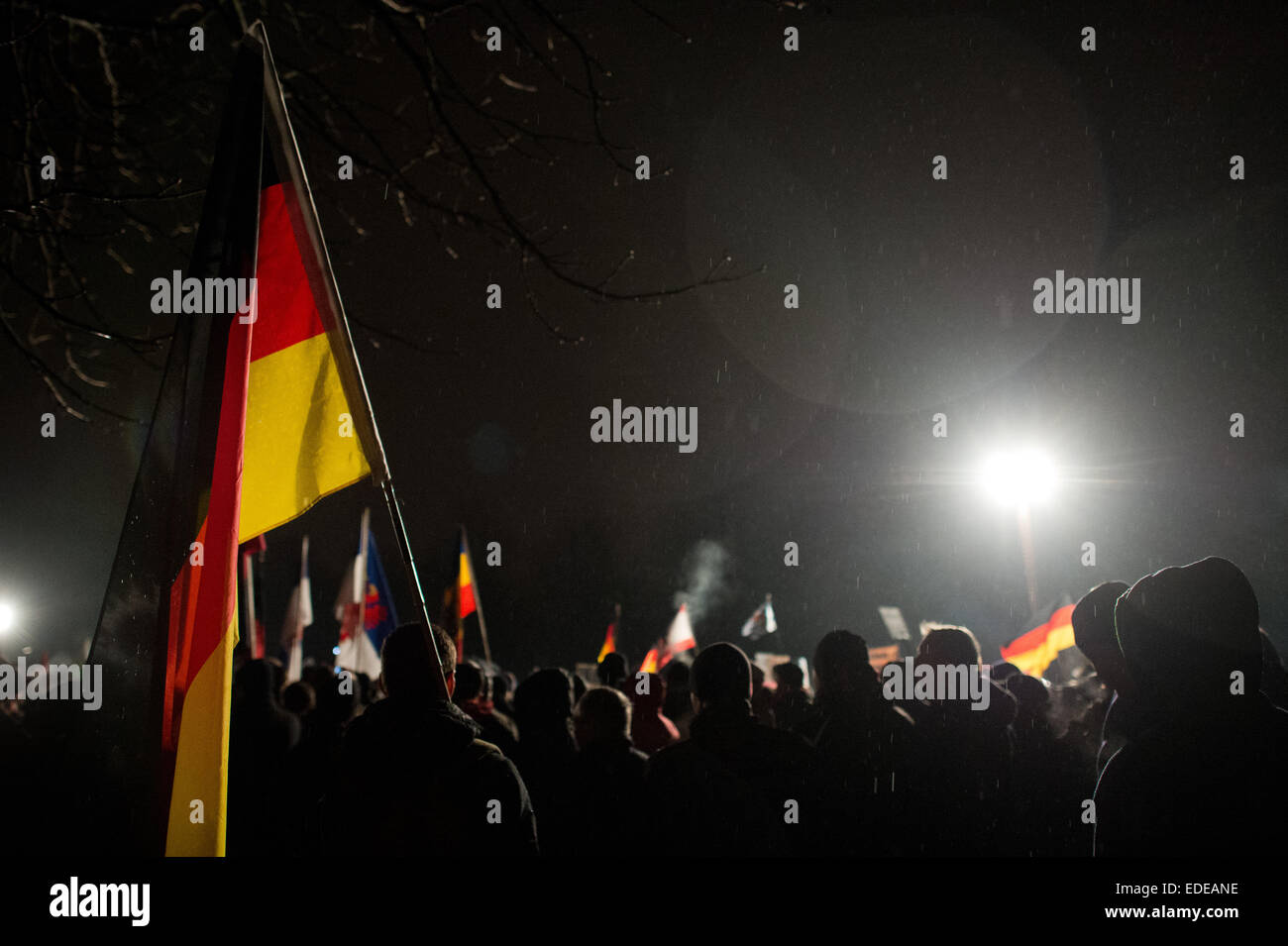 Dresden, Germany. 5th Jan, 2015. Supporters of the right-wing populist ...