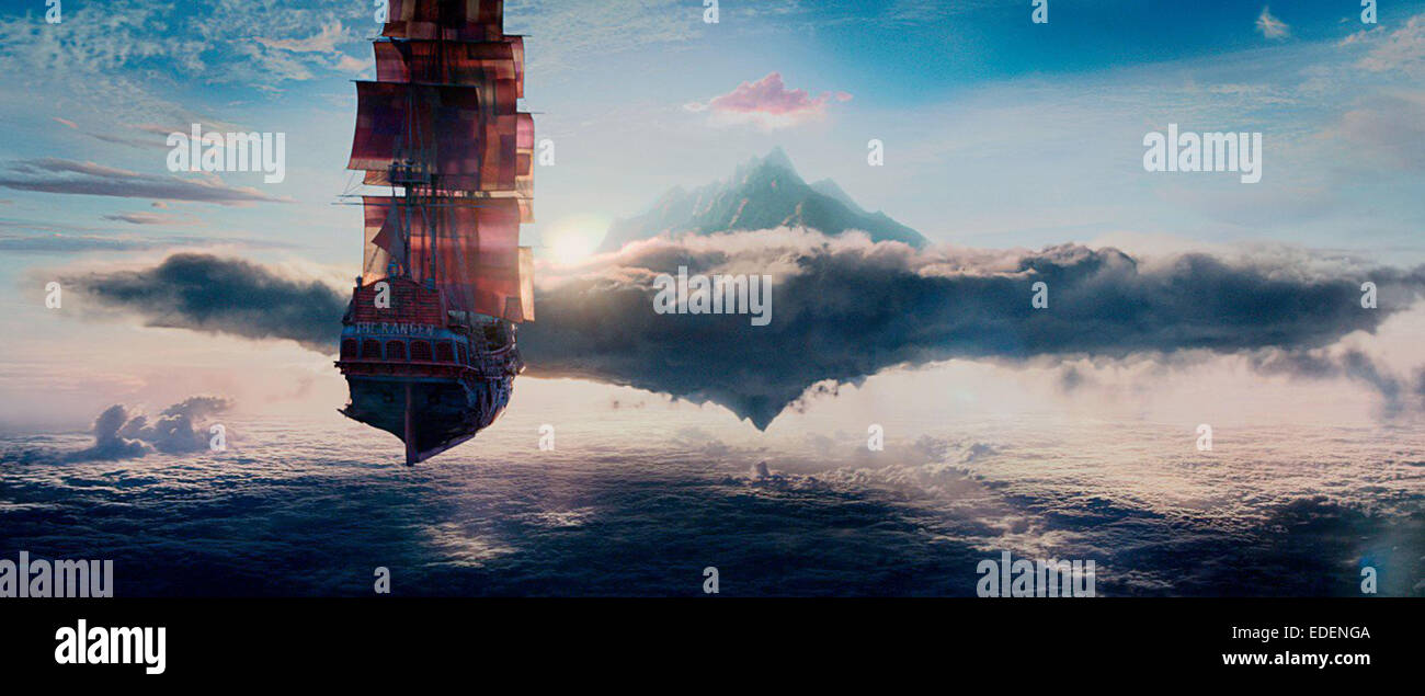 PAN (2015) JOE WRIGHT (DIR) MOVIESTORE COLLECTION LTD Stock Photo - Alamy