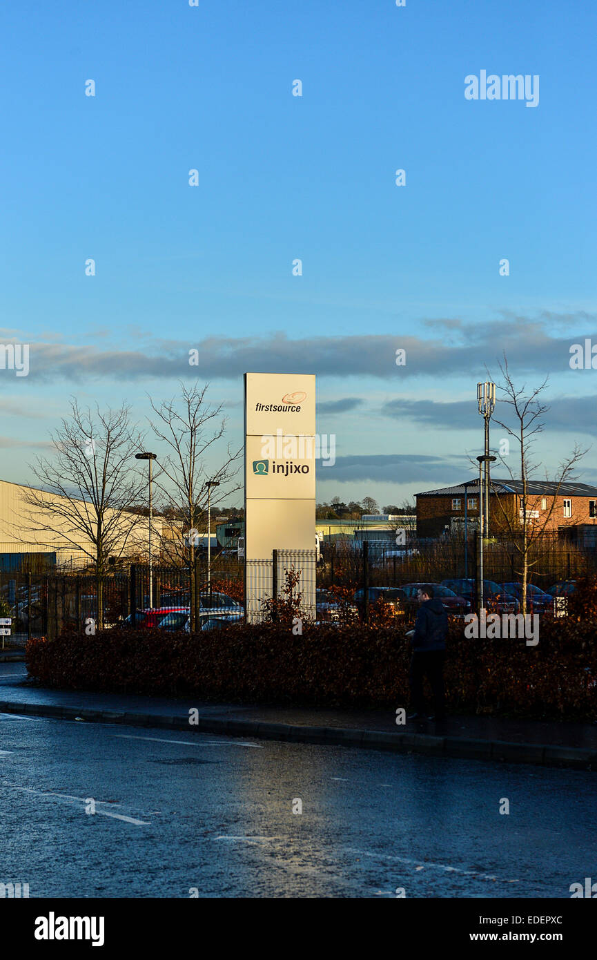 Call centre uk workers office hi-res stock photography and images - Alamy