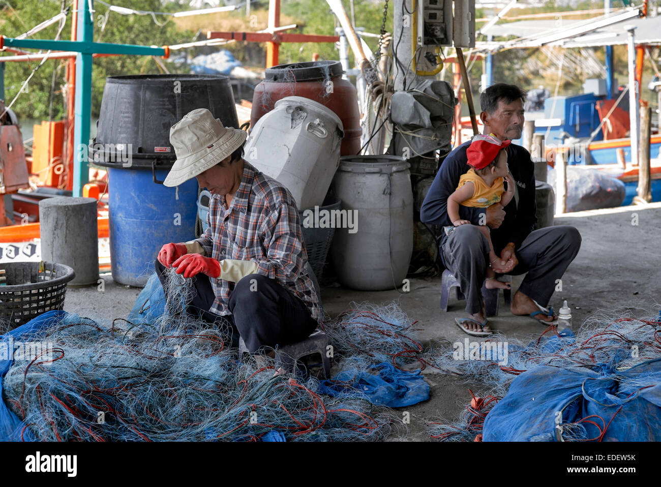 Role reversal man woman hi-res stock photography and images - Alamy
