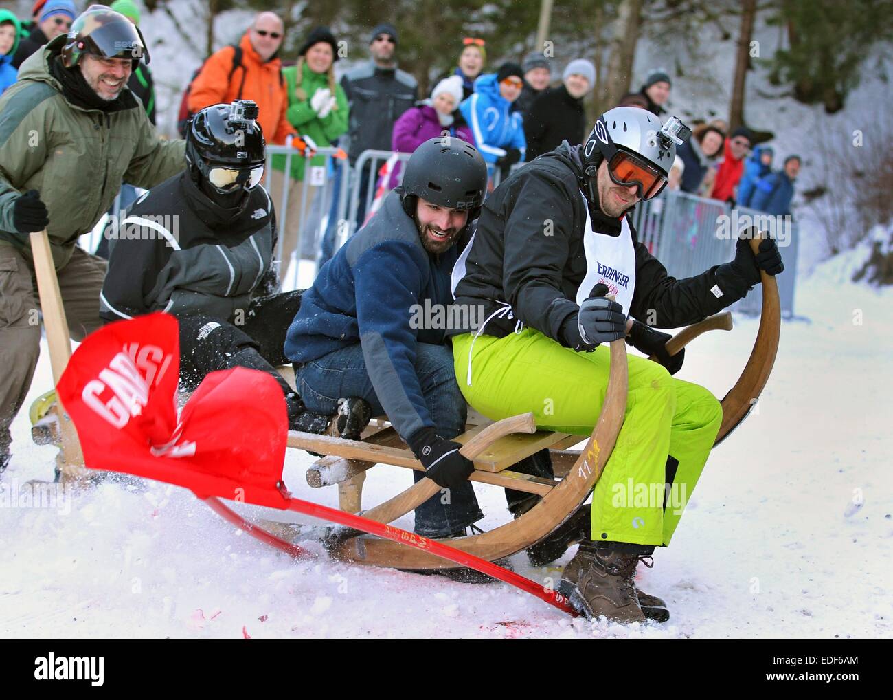 Garmisch-Partenkirchen, Germany. 6th Jan, 2015. Participants of the ...